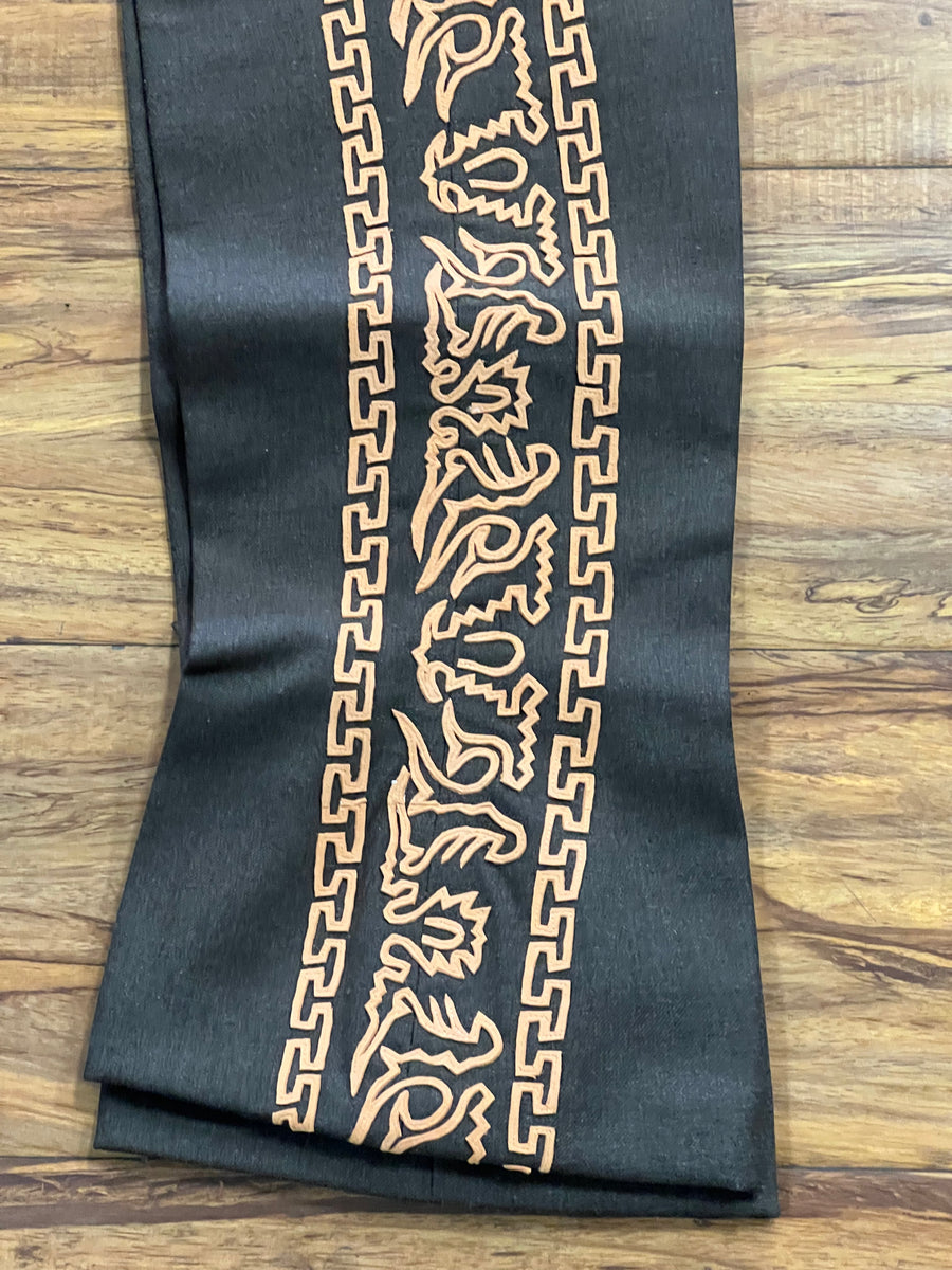 PANTALONES DE CHARRO CON GRECA. AUTHENTIC CHARRO PANTS THAT ARE BROWN ...